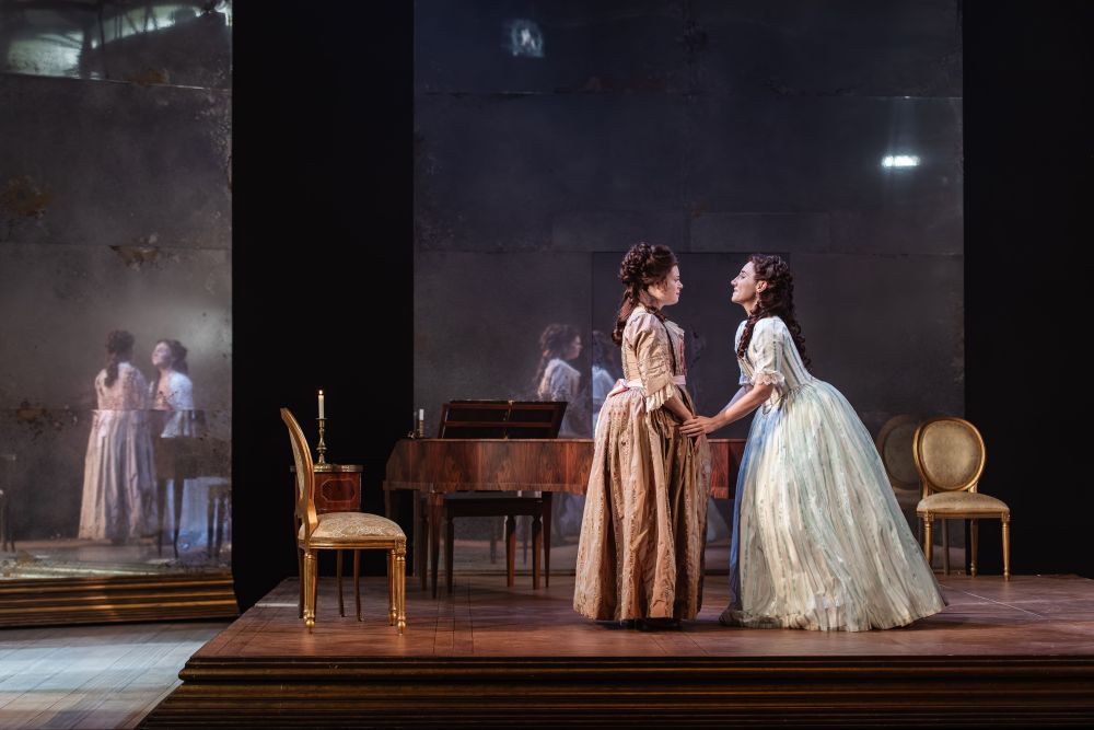 The Queen of Spades, Garsington Opera review - sonorous gliding over a heart of darkness ...